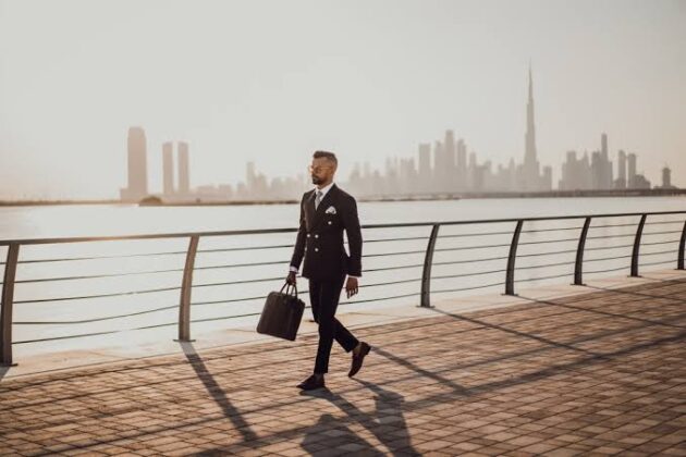 How Expats Can Become Real Estate Agents in Dubai: A Complete Guide ...